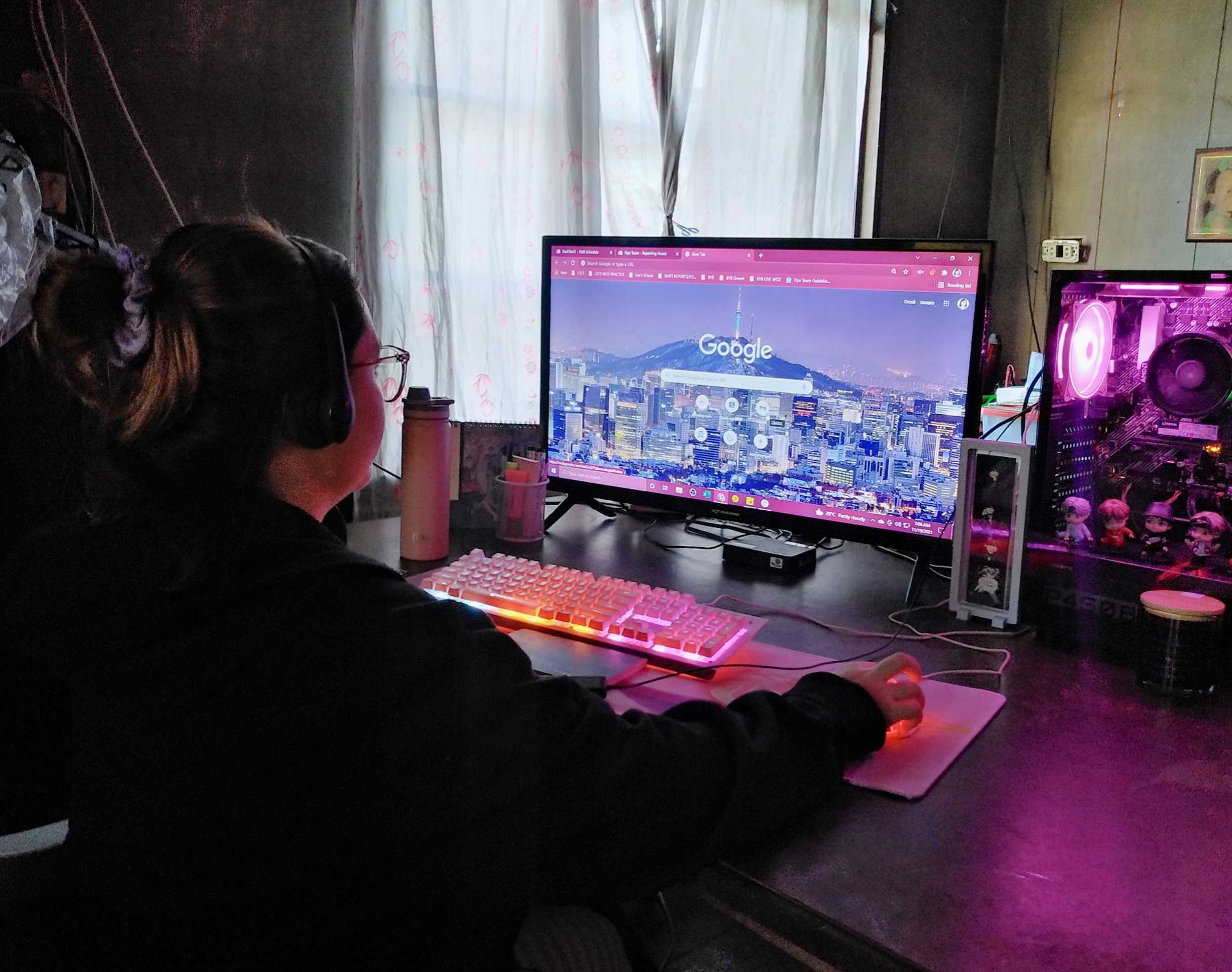 Online Helpers – Think you're up to the challenge? Apply today!